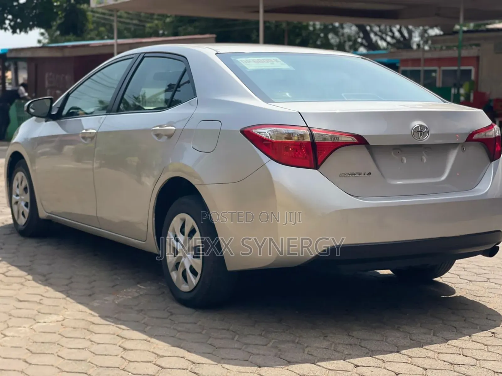 Toyota Corolla LE 4dr Sedan (1.8L 4cyl CVT) 2016 Off white in Tema ...