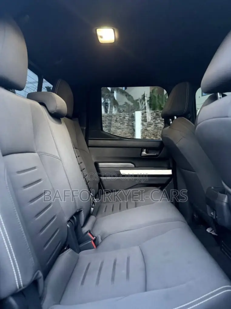 Toyota Tacoma SR5 Access Cab 6' Bed AT 2024 Silver in East Legon - Cars ...