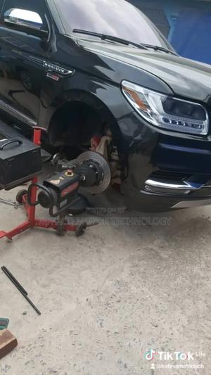 W'do Brake Disc Resurfacing,Oil Service,Change Nd Sales of Brake Pads ...