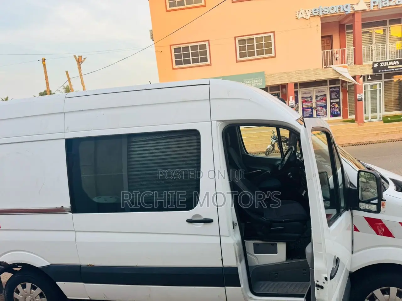 Mercedes-Benz Sprinter 2010 White in South Shiashie - Buses ...