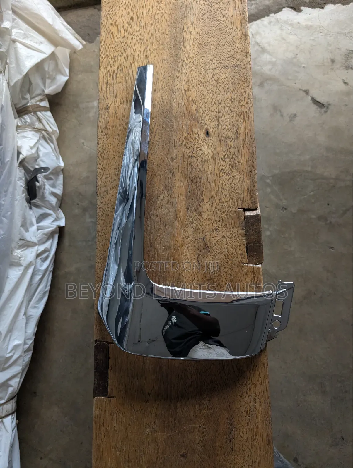 Mitsubishi Outlander Bumper Chrome/ Shinning Down One in Abossey Okai ...