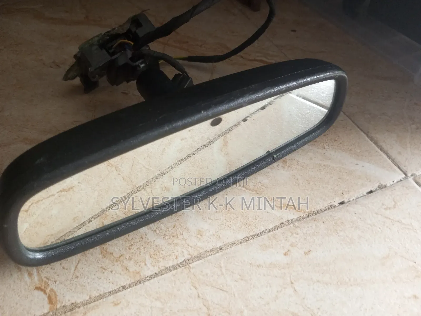 GMC Terrain Inside Mirror (2018-23) in Adenta - Vehicle Parts ...