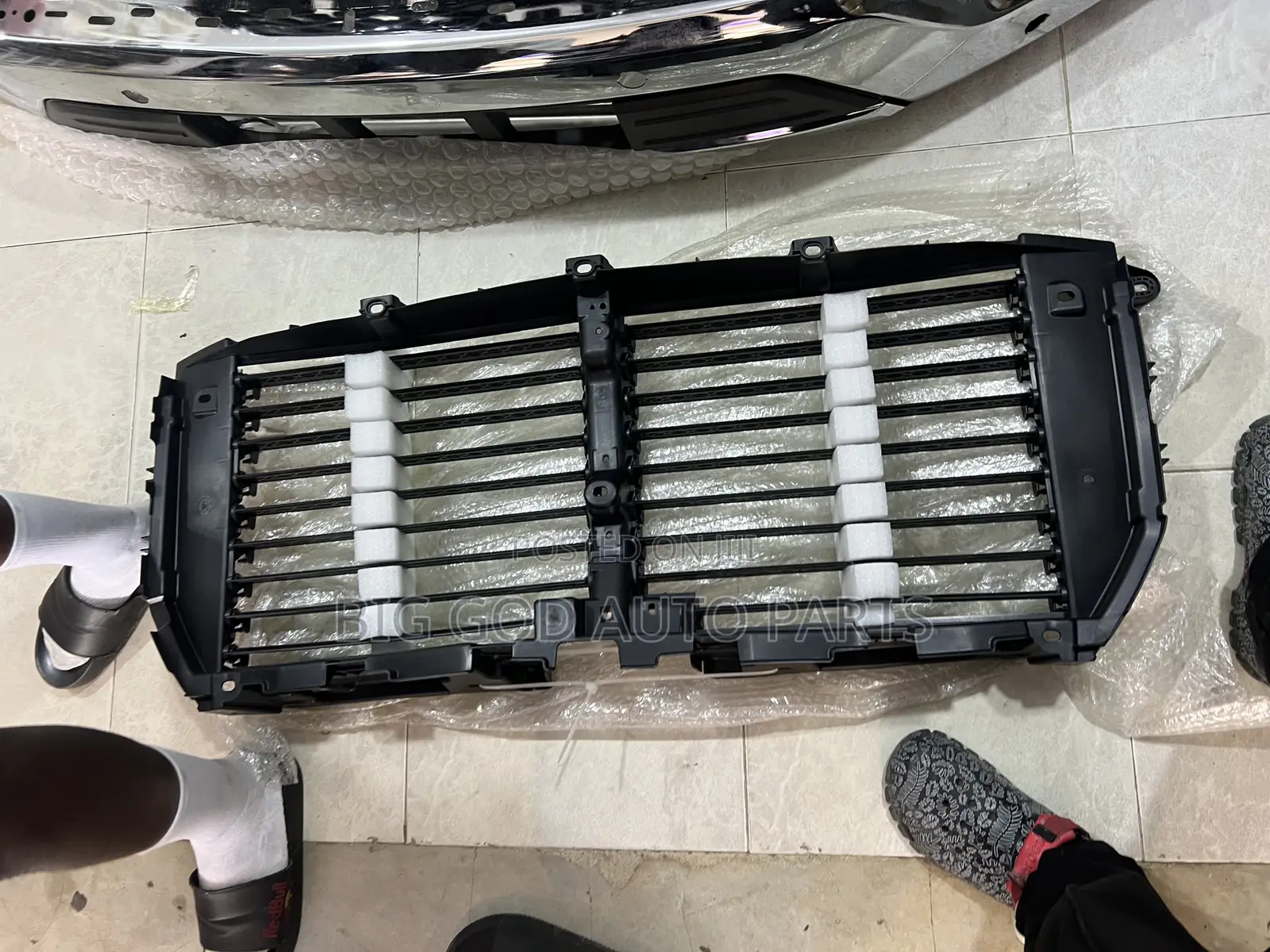 Ford F150 Shatter Grill in Abossey Okai - Vehicle Parts & Accessories ...
