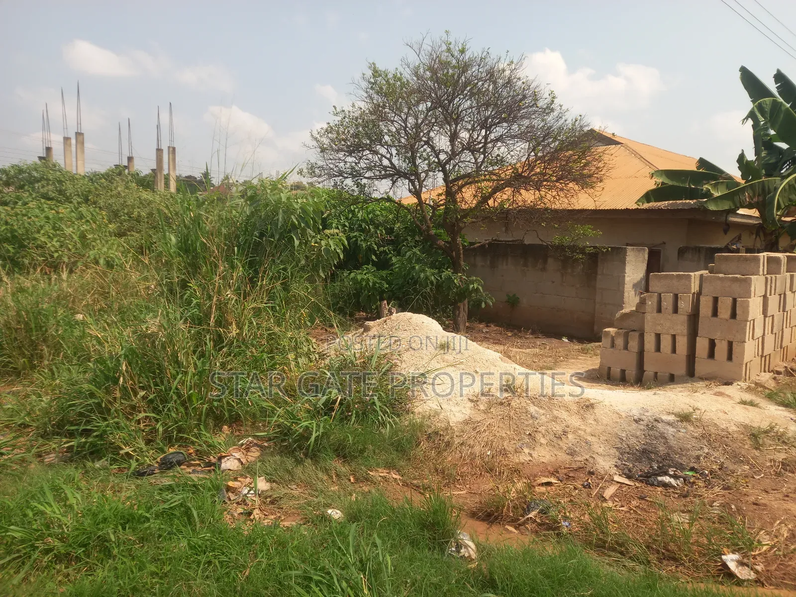 Plot For Sale At Kenyasi Adwumam ( 2nd Plot Main Road) in Kumasi ...