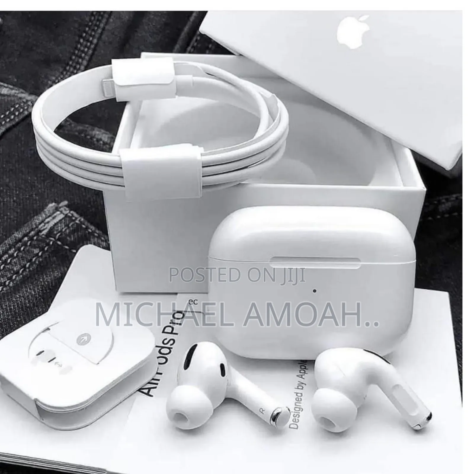 JBL Earbud in Accra Metropolitan - Headphones, Michael Amoah | Jiji.com.gh