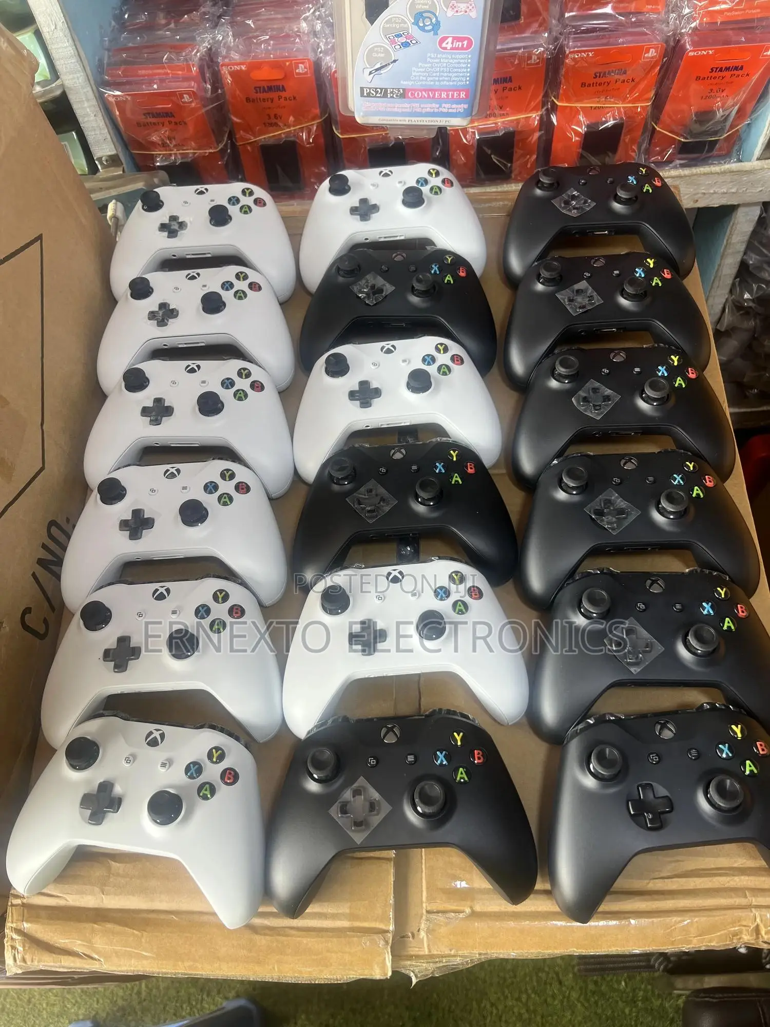 Xbox One S Controllers in Madina - Video Game Consoles, Ernest Dennis | Jiji.com.gh