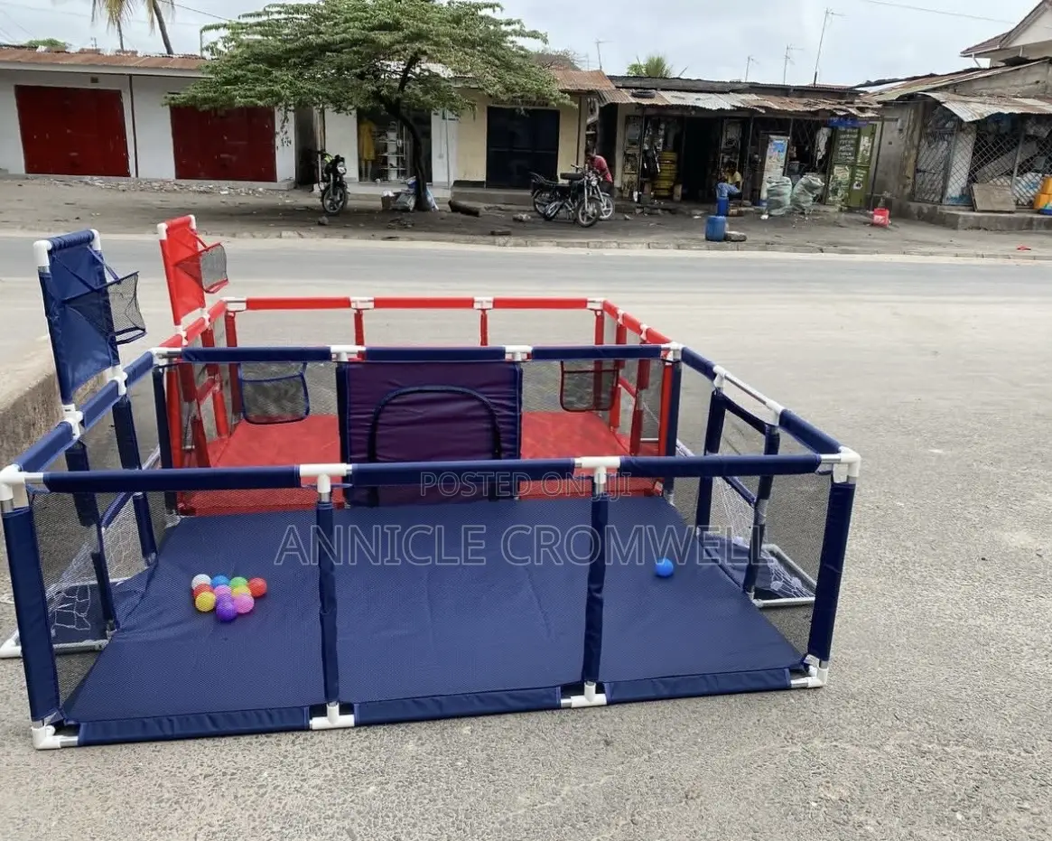 Kids Playpen With 50 Balls in Ashomang Estate - Playground Equipment ...