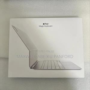 Apple iPad Pro 13" Magic Keyboard (M4 M5) A2974 White New in Weija ...