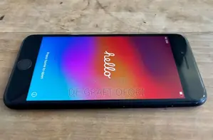 Apple iPhone SE (2020) 128 GB Black in Takoradi - Mobile Phones, De ...