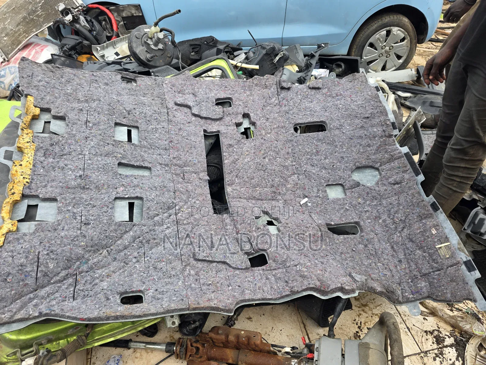 Toyota Voxy Floor Cover in Ridge - Vehicle Parts & Accessories, Nana ...