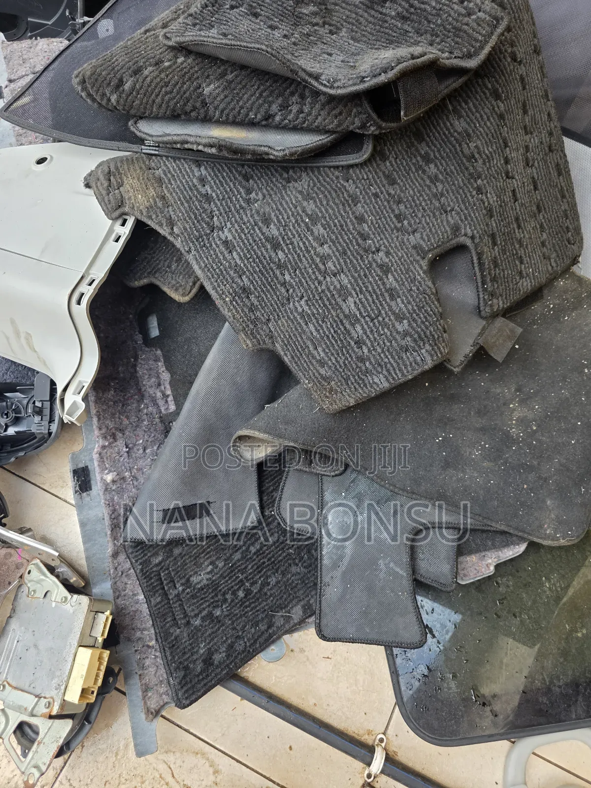 Toyota Voxy Complete Imside Carpets in Ridge - Vehicle Parts ...