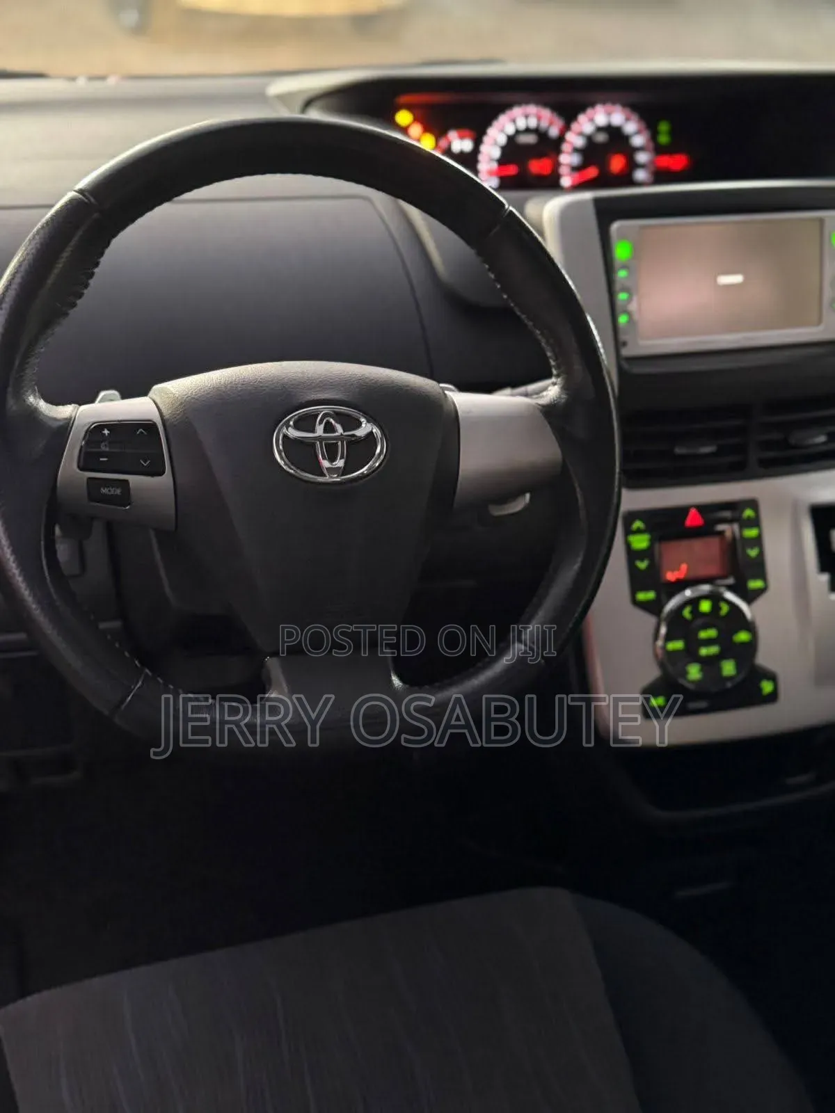 Toyota Voxy 2012 Black in Accra Metropolitan - Cars, Jerry Osabutey ...