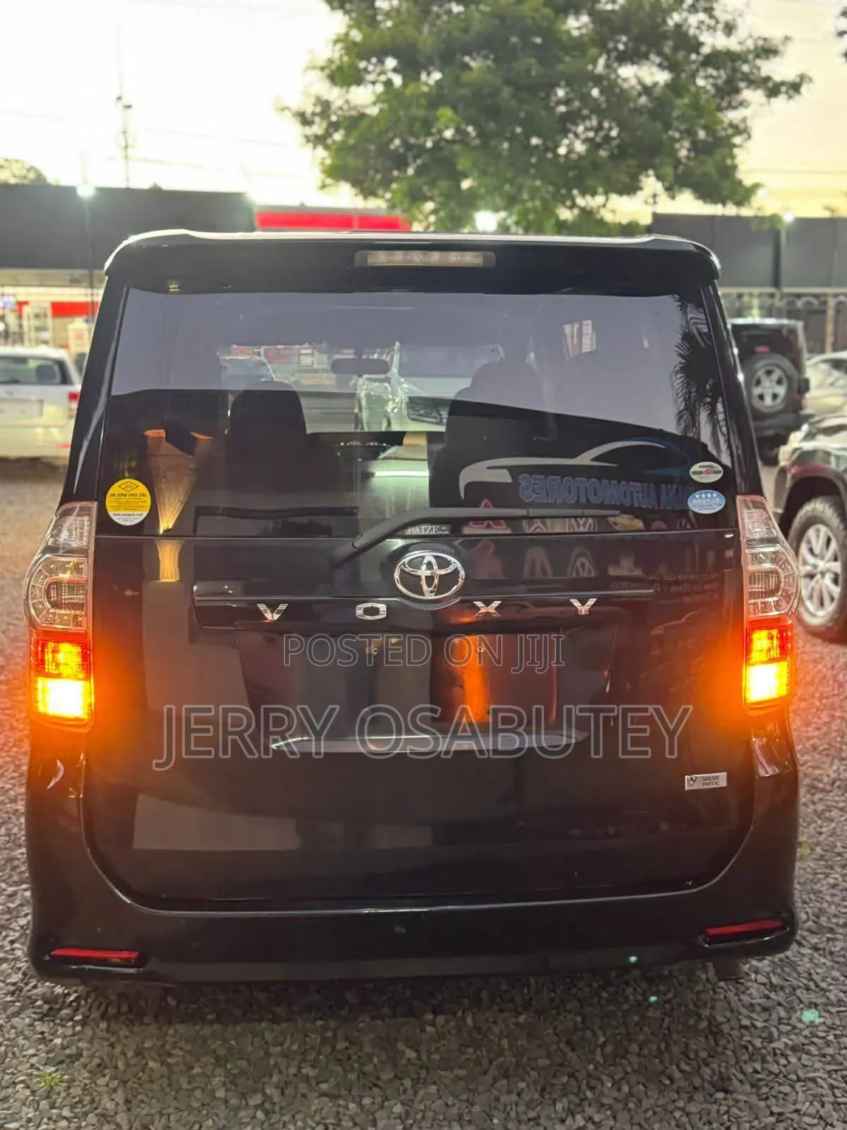 Toyota Voxy 2010 Black in Accra Metropolitan - Cars, Jerry Osabutey ...