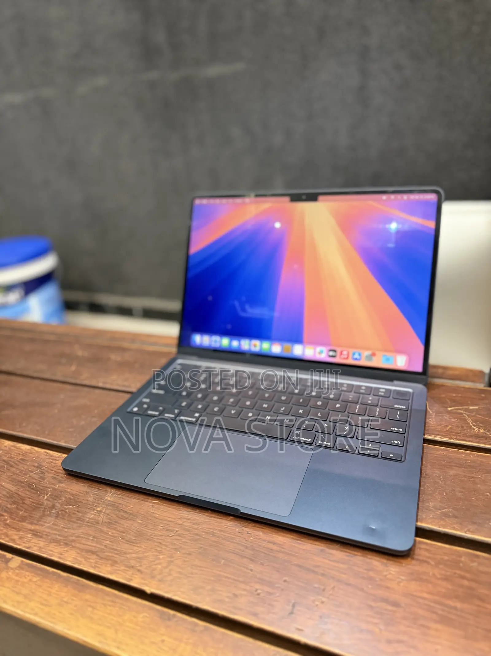 Laptop Apple MacBook Air 2022 M2 8GB Apple M2 SSD 256GB in Circle ...