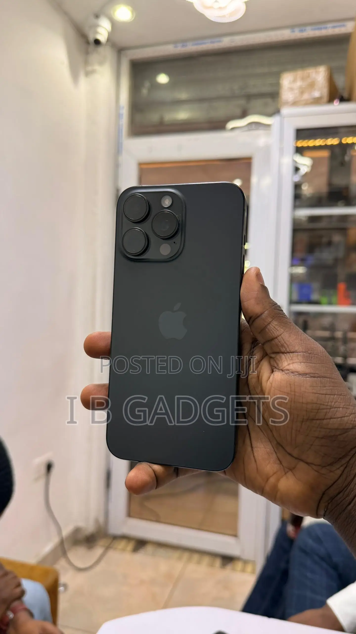 Apple iPhone 15 Pro Max 256 GB Black in Circle - Mobile Phones, Ibrahim ...