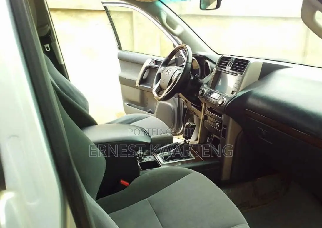 Toyota Land Cruiser Prado 2011 Gray in Adenta - Cars, Nana K | Jiji.com.gh