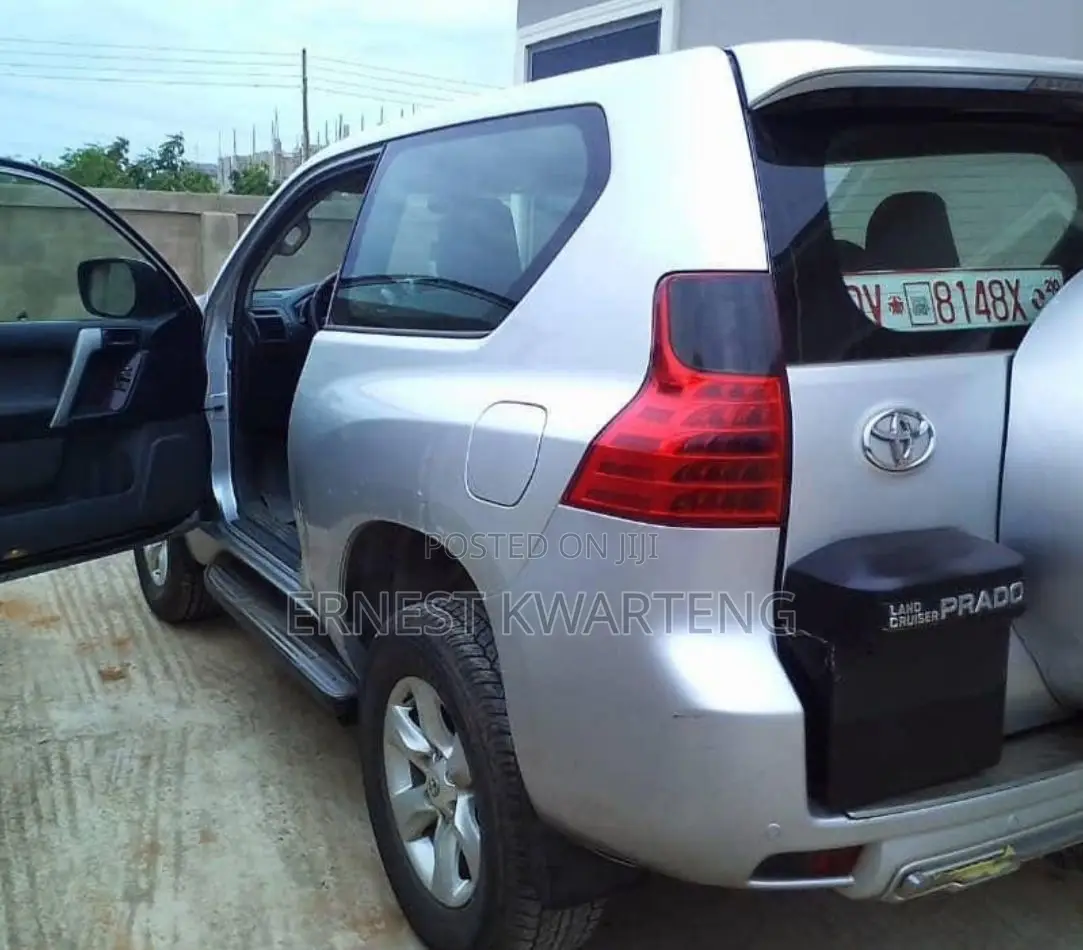 Toyota Land Cruiser Prado 2011 Gray in Adenta - Cars, Nana K | Jiji.com.gh