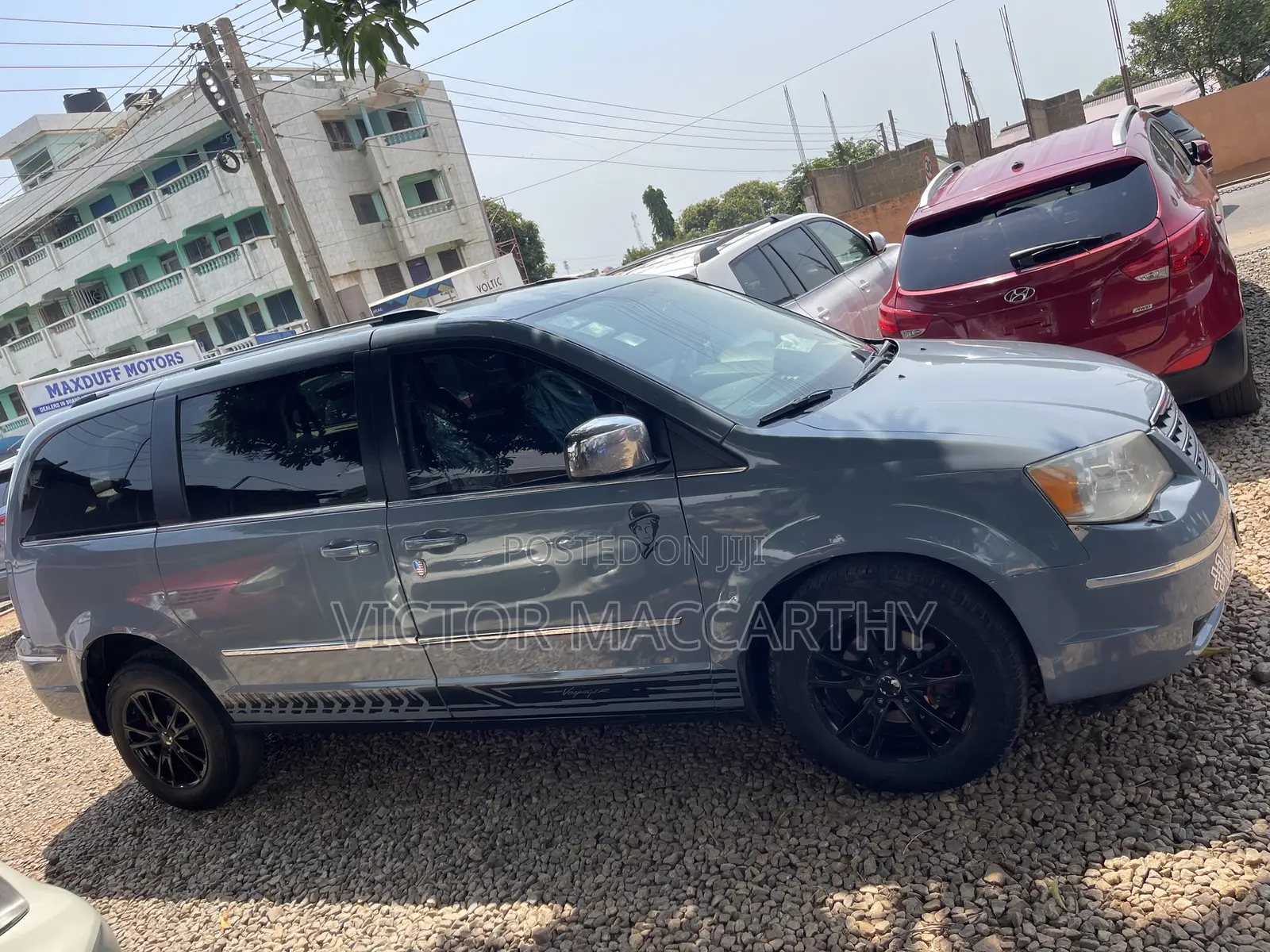 Chrysler Voyager 3.3 LX 2009 Blue in Banana Inn - Cars, Victor ...