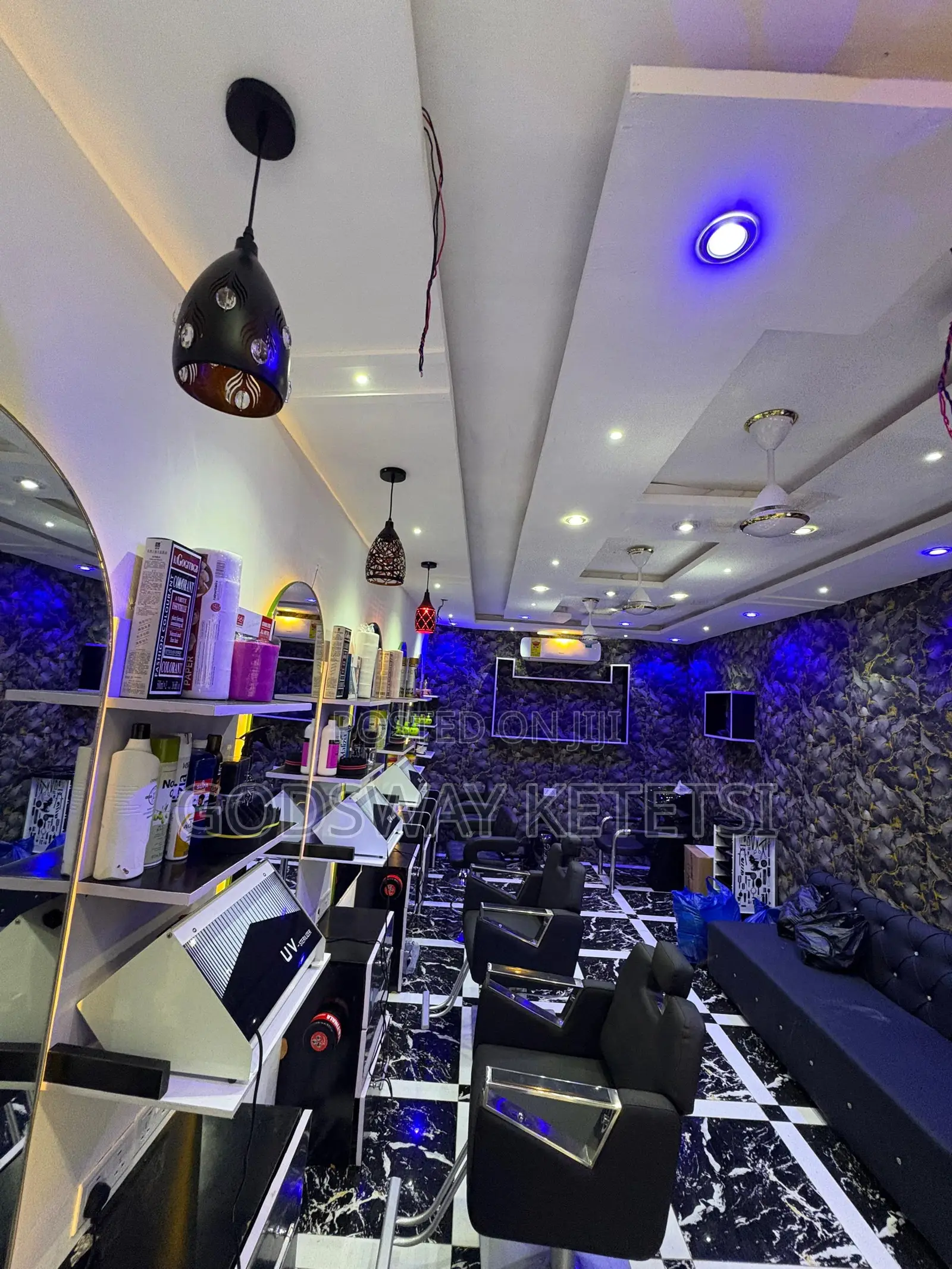 Hair Salon/ Barbering Shop for Sell in Kasoa - Commercial Property for ...