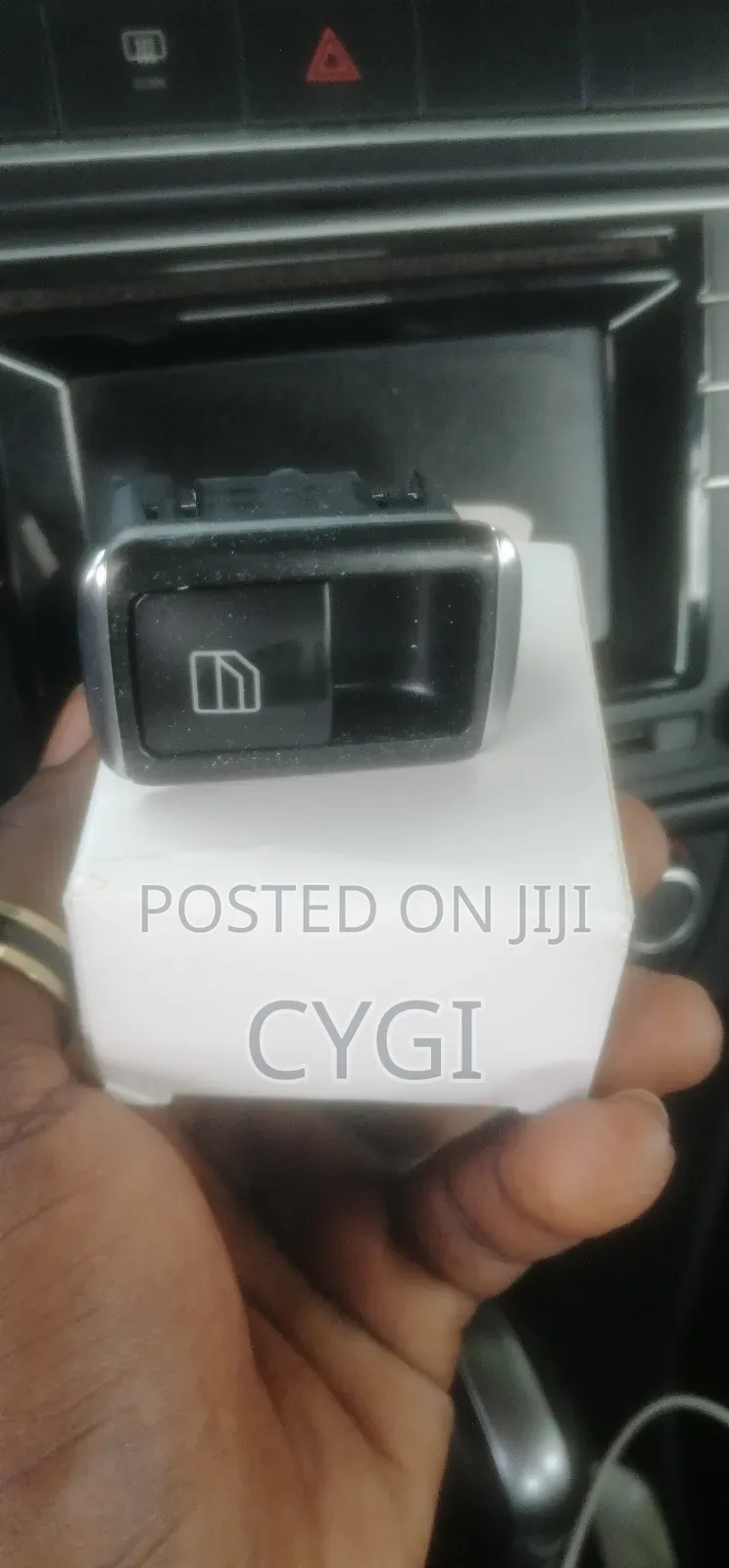 C250 Back Door and Passenger Windows Control Switch in North Industrial ...