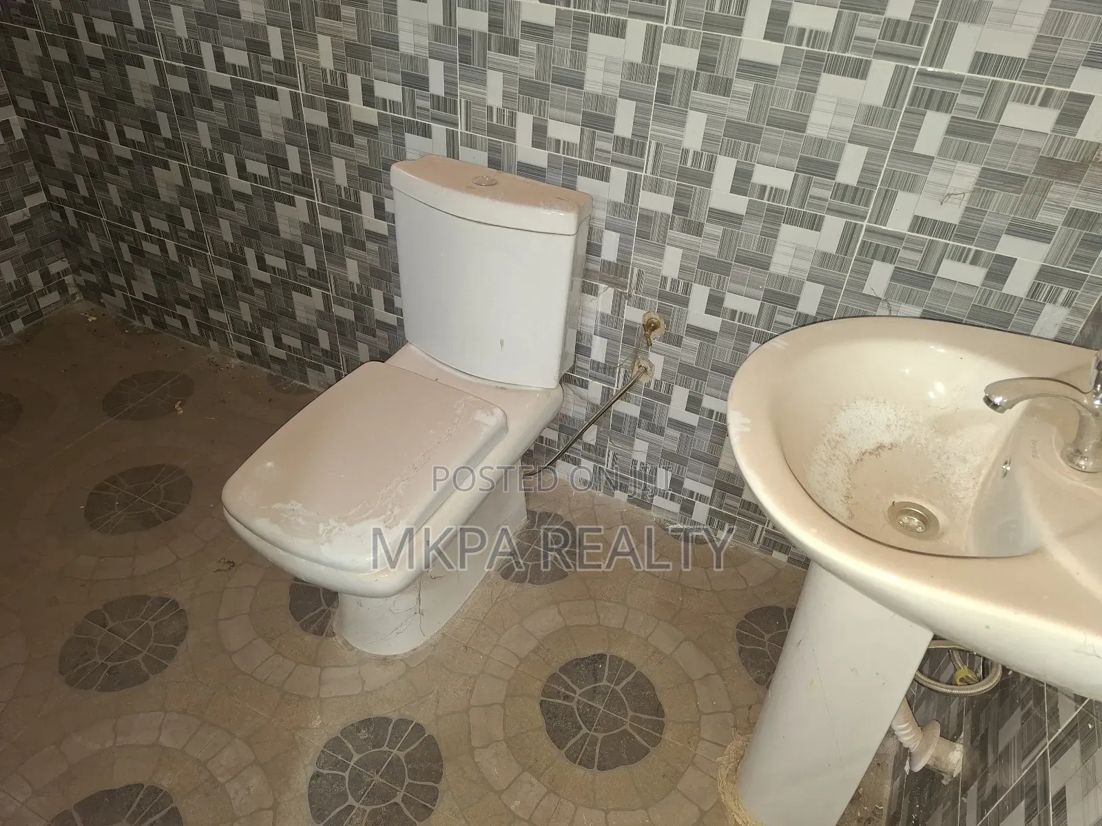 2bdrm Apartment in Mkpa Realty, Tamale Municipal for rent in Tamale ...