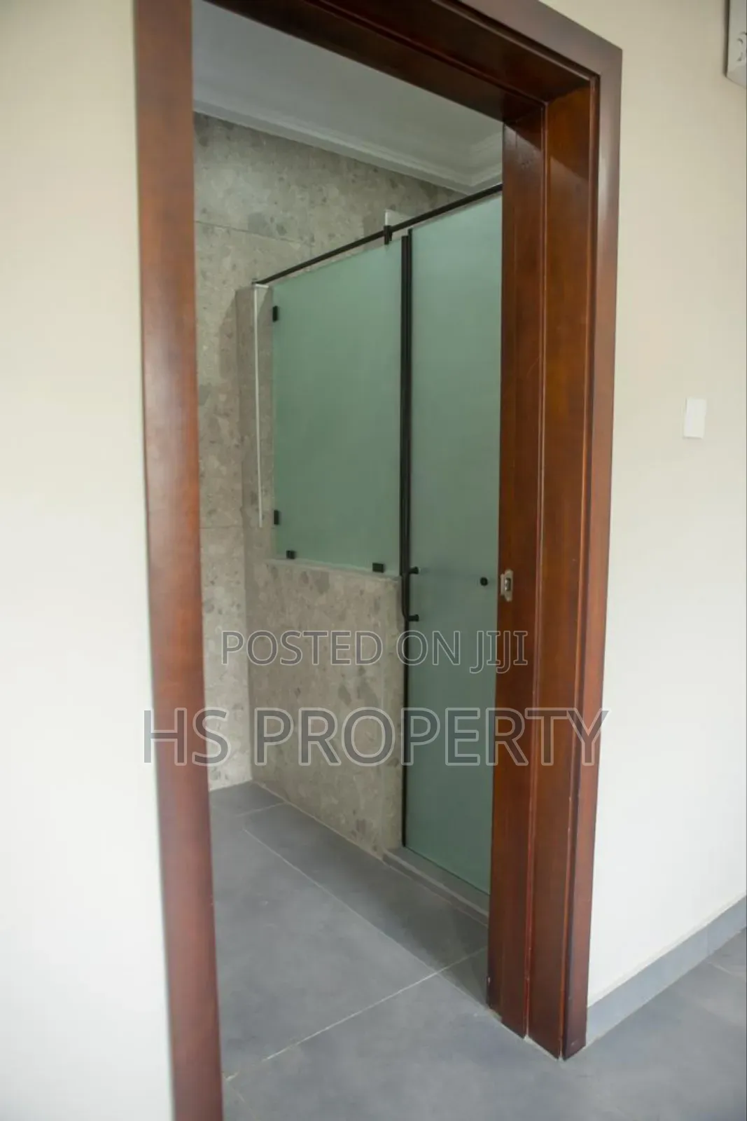 4bdrm House in Adjiriganor for sale in Adjiriganor - Houses ...