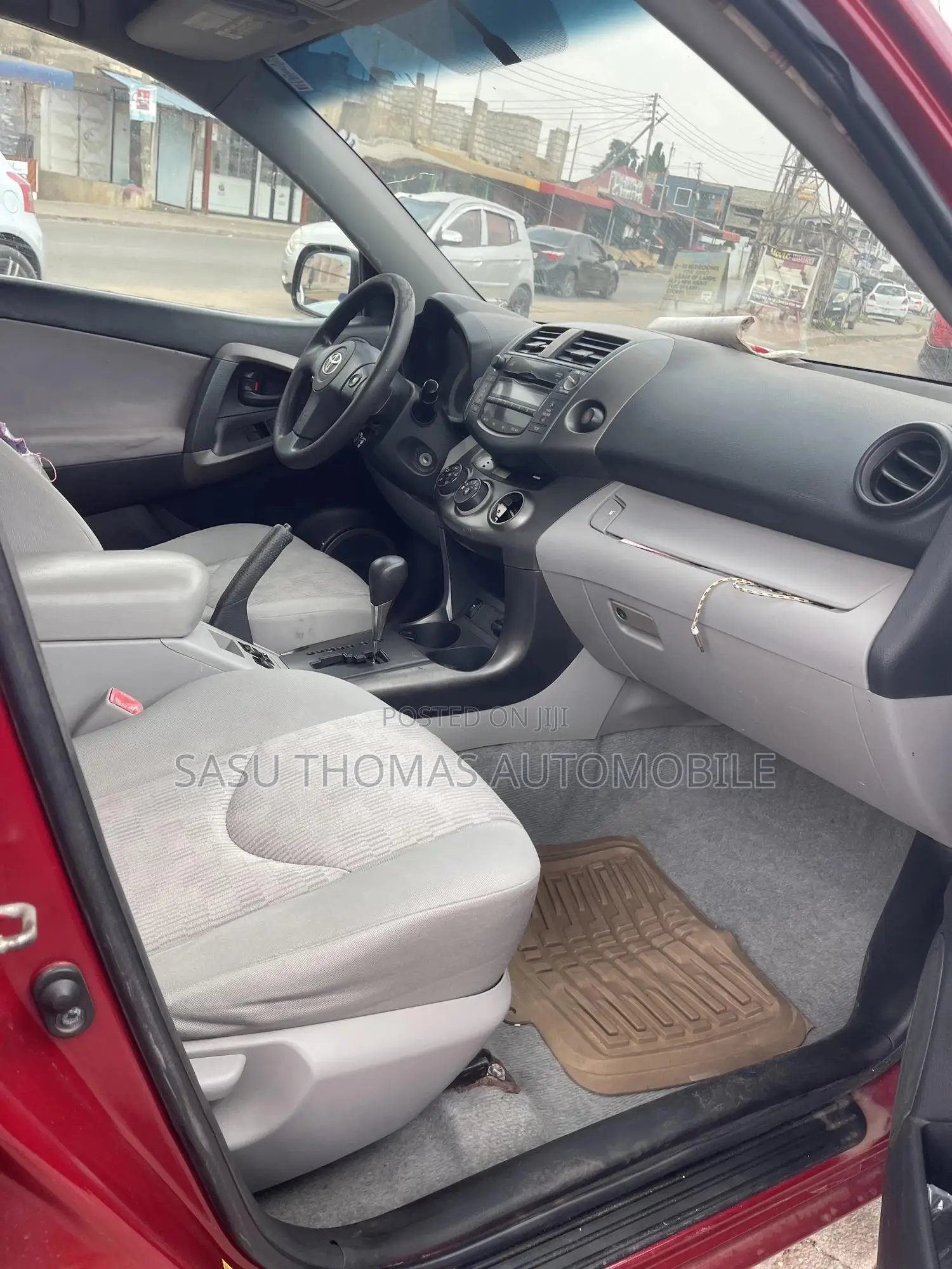 Toyota RAV4 2011 Red in Lapaz - Cars, Sasu Thomas Autos | Jiji.com.gh
