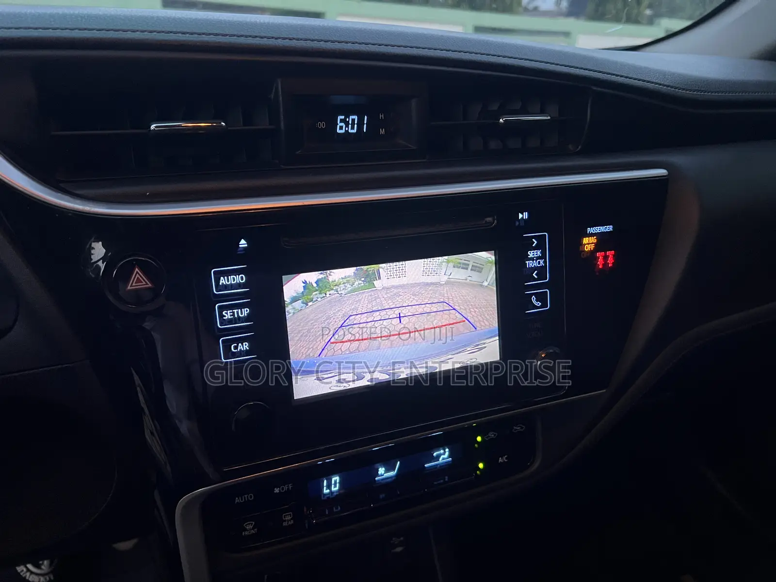 Toyota Corolla SE (1.8L 4cyl 2A) 2018 Blue in Dome - Cars, Bt ...