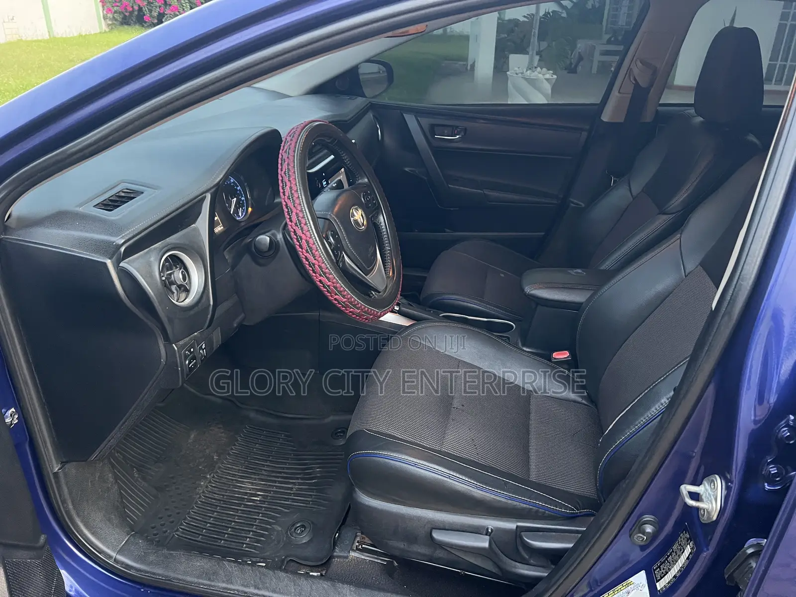 Toyota Corolla SE (1.8L 4cyl 2A) 2018 Blue in Dome - Cars, Bt ...