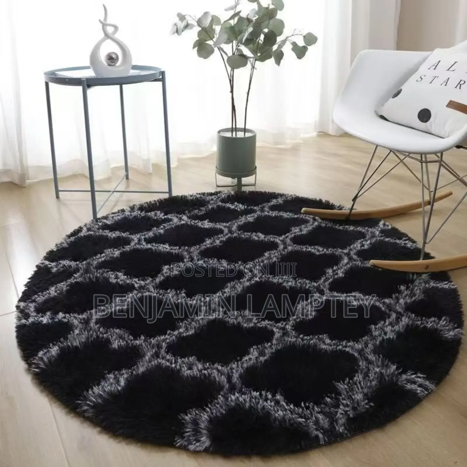 Luxury Round Shaggy Rug – 100×100cm (Soft Plush) in Accra Metropolitan ...