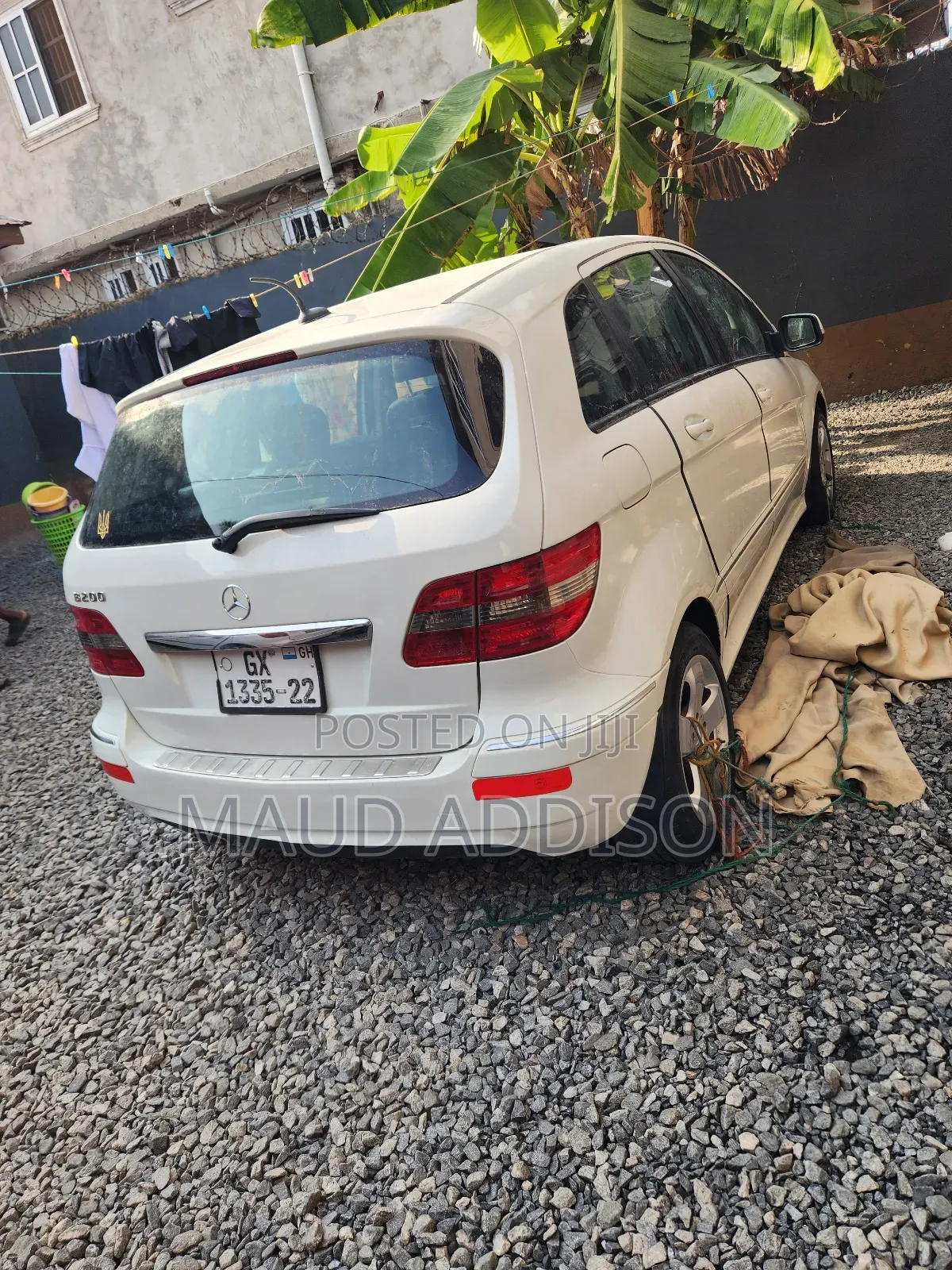 Mercedes-Benz B-Class B180 Petrol 2015 White in Accra Metropolitan ...