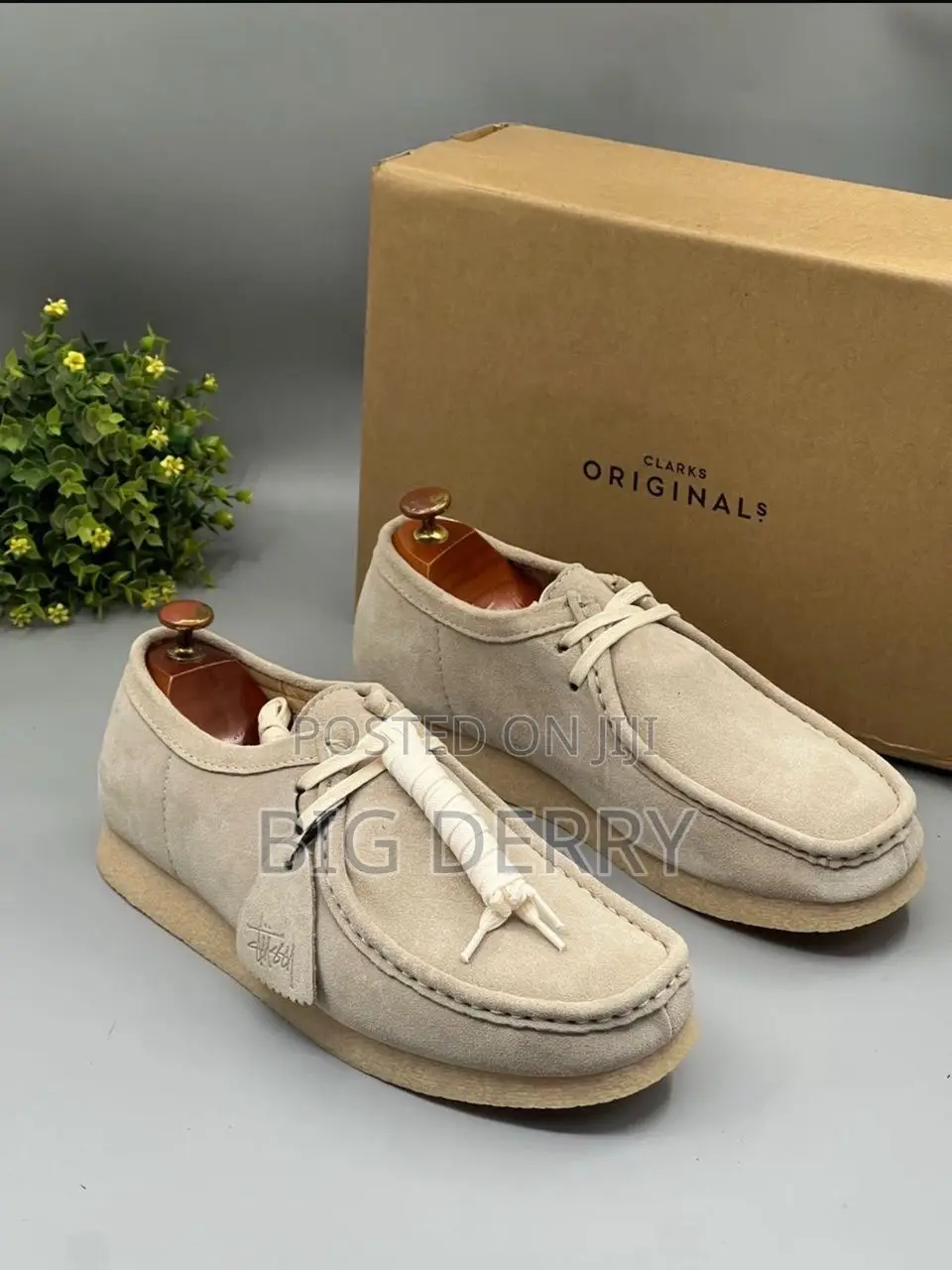 Clarks Suede Wallabies Low in Accra Metropolitan - Shoes, Big Derry ...