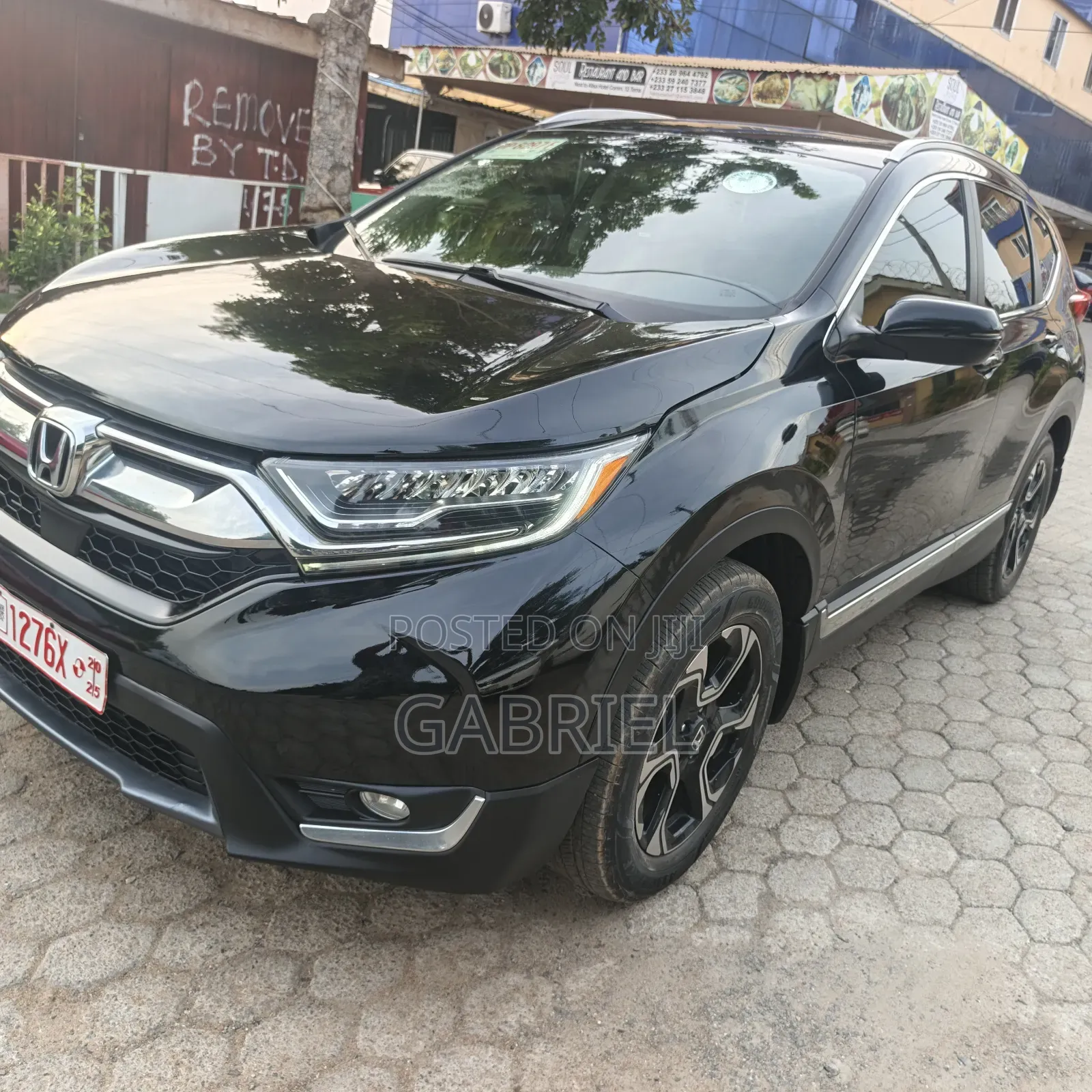 Honda CR-V Touring 4dr SUV (1.5L 4cyl CVT) 2017 Black in Tema ...