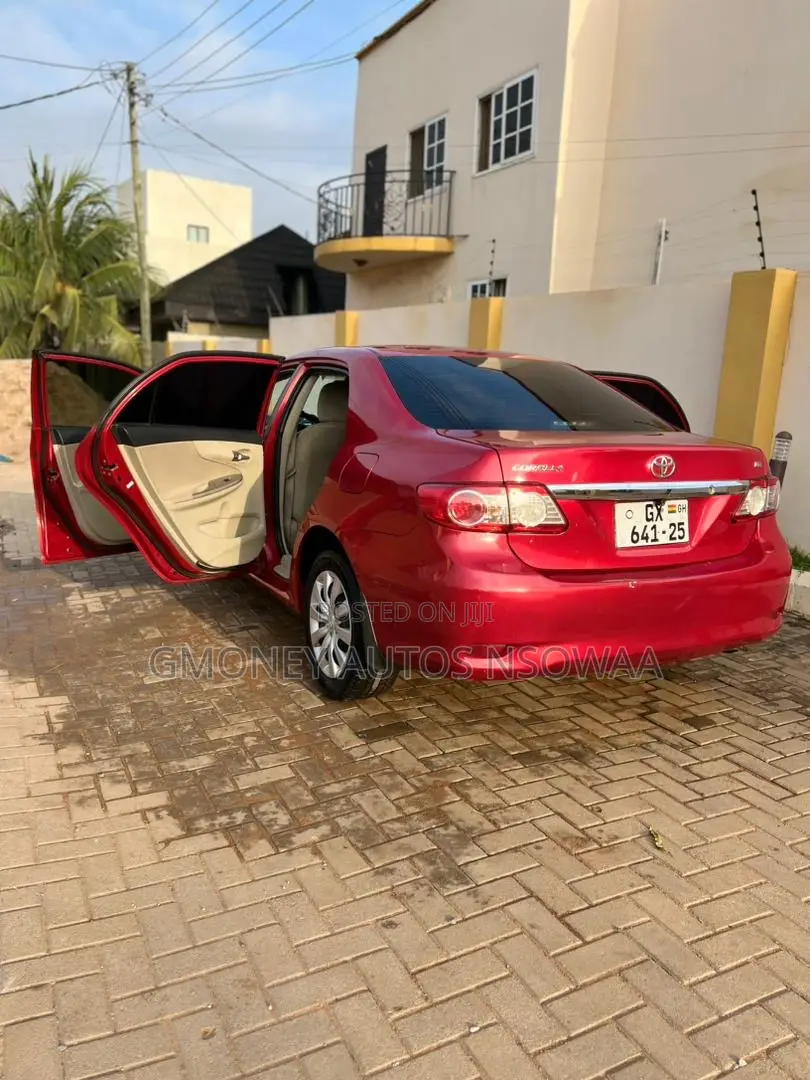Toyota Corolla LE Special Edition 4dr Sedan (1.8L 4cyl 4A) 2013 Red in ...