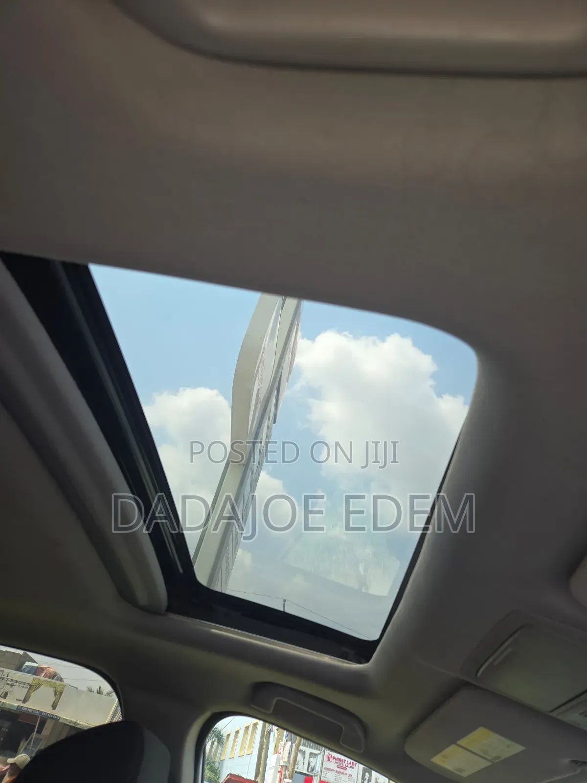 Honda CR-V LX 2021 White in Accra Metropolitan - Cars, Dada Joe Edem ...