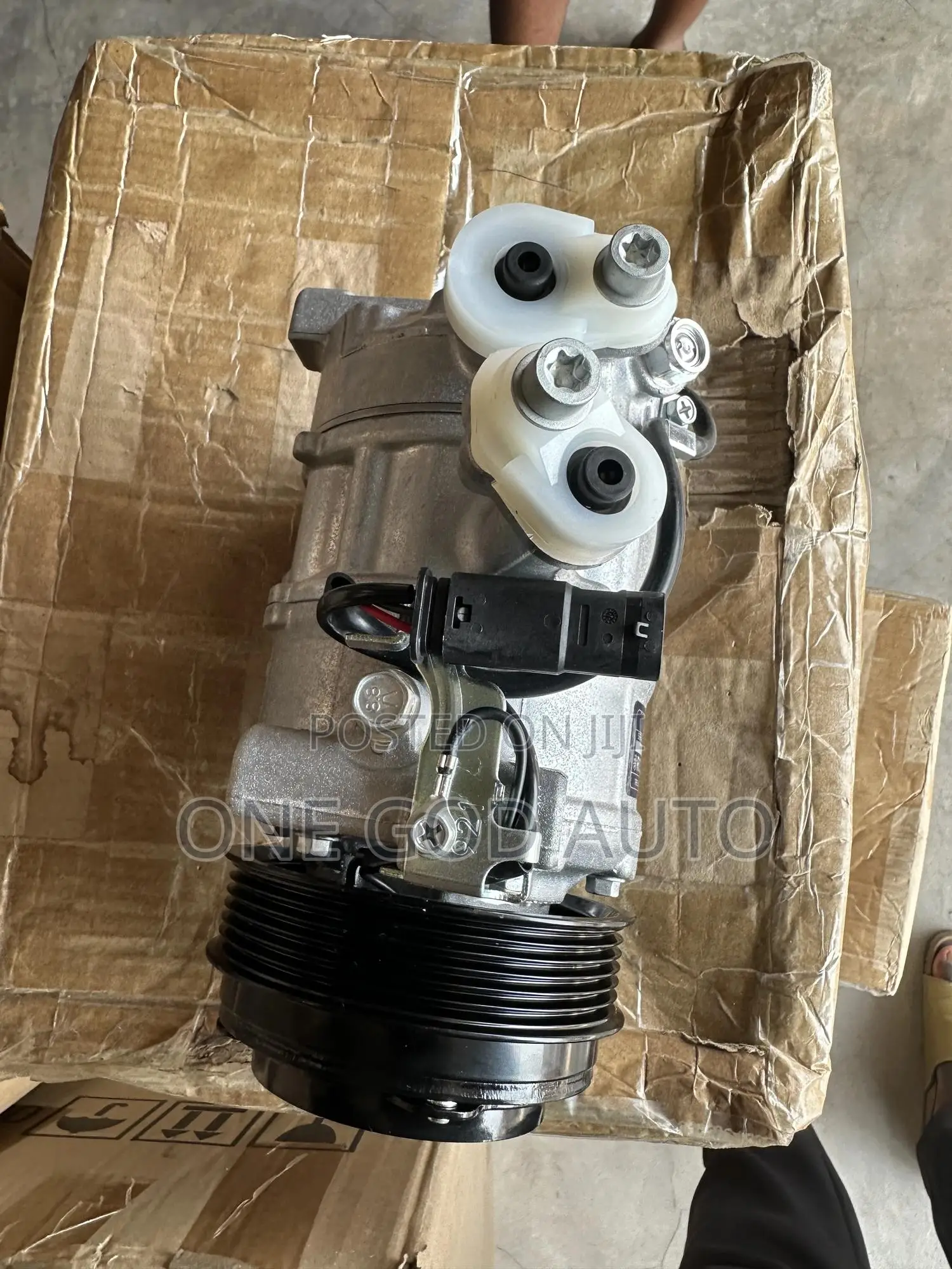 W205 C300 Ac Motor 2015,2016,2017,2018,2019,2020 in Abossey Okai ...