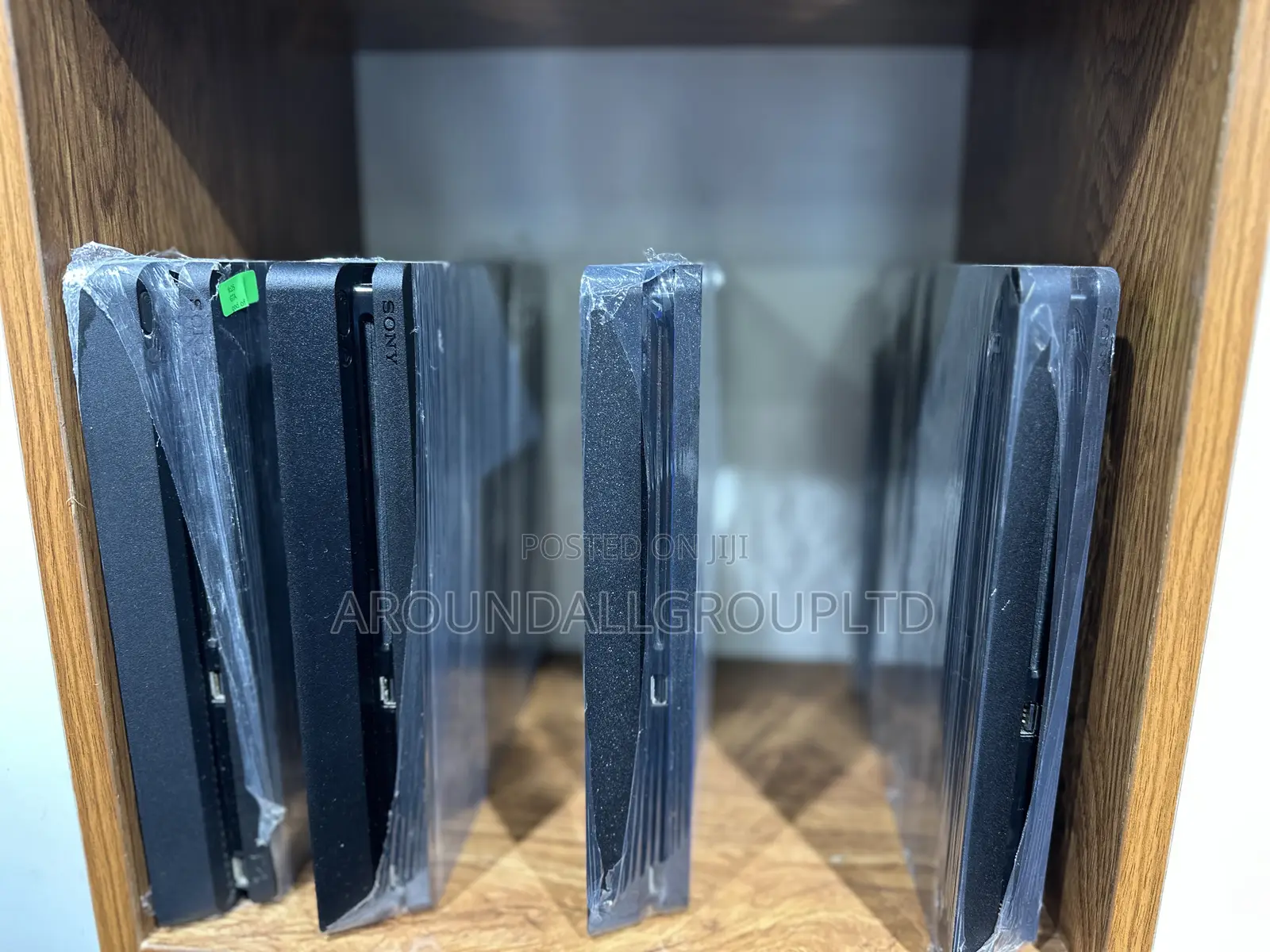 Playstation 4 Slim in Circle - Video Game Consoles, Aroundallgroupltd ...