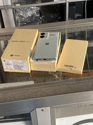 New Motorola Edge 50 Neo 256 GB Blue in Accra Metropolitan - Mobile ...