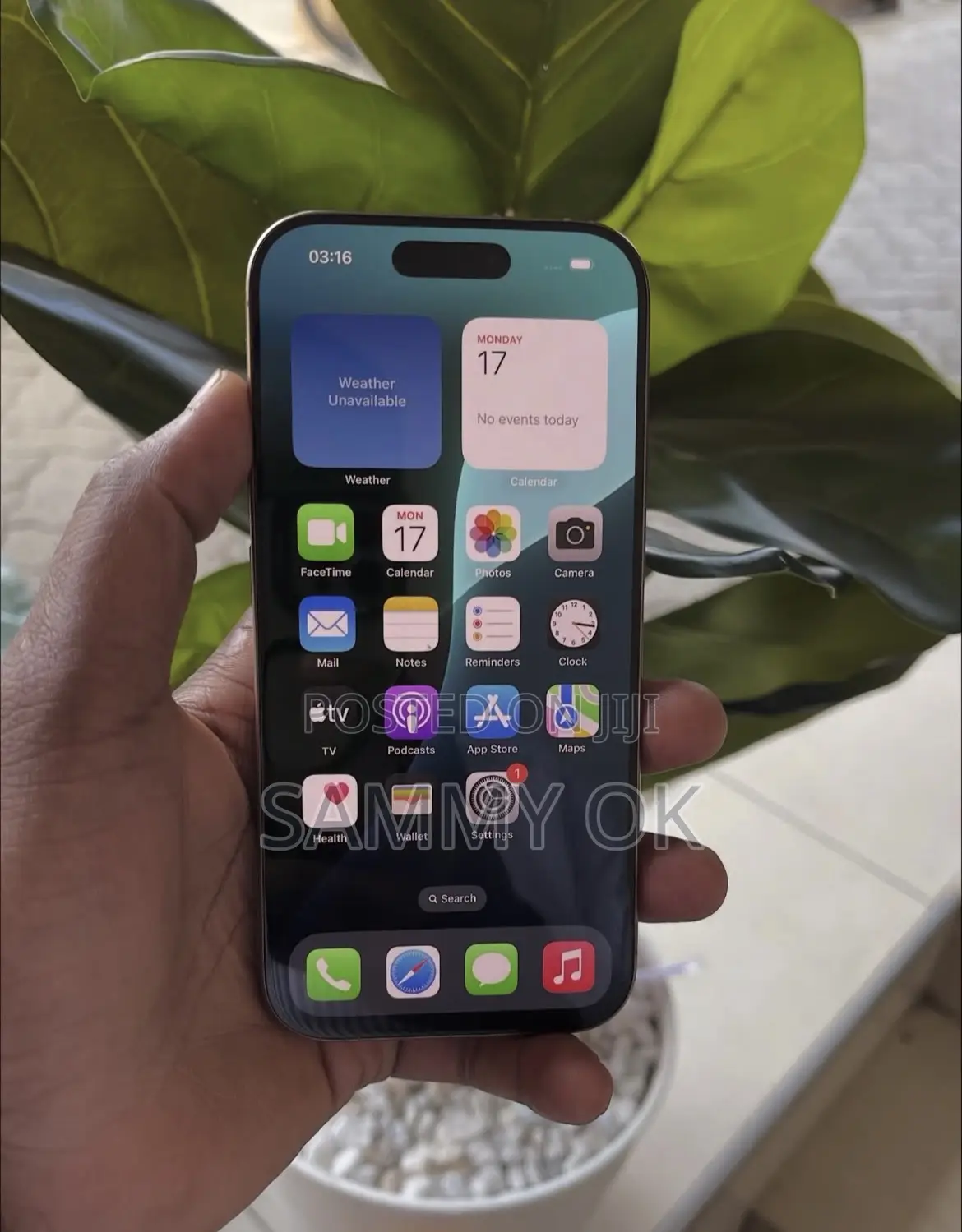 Apple iPhone 16 Pro 128 GB Gold in Accra Metropolitan - Mobile Phones ...