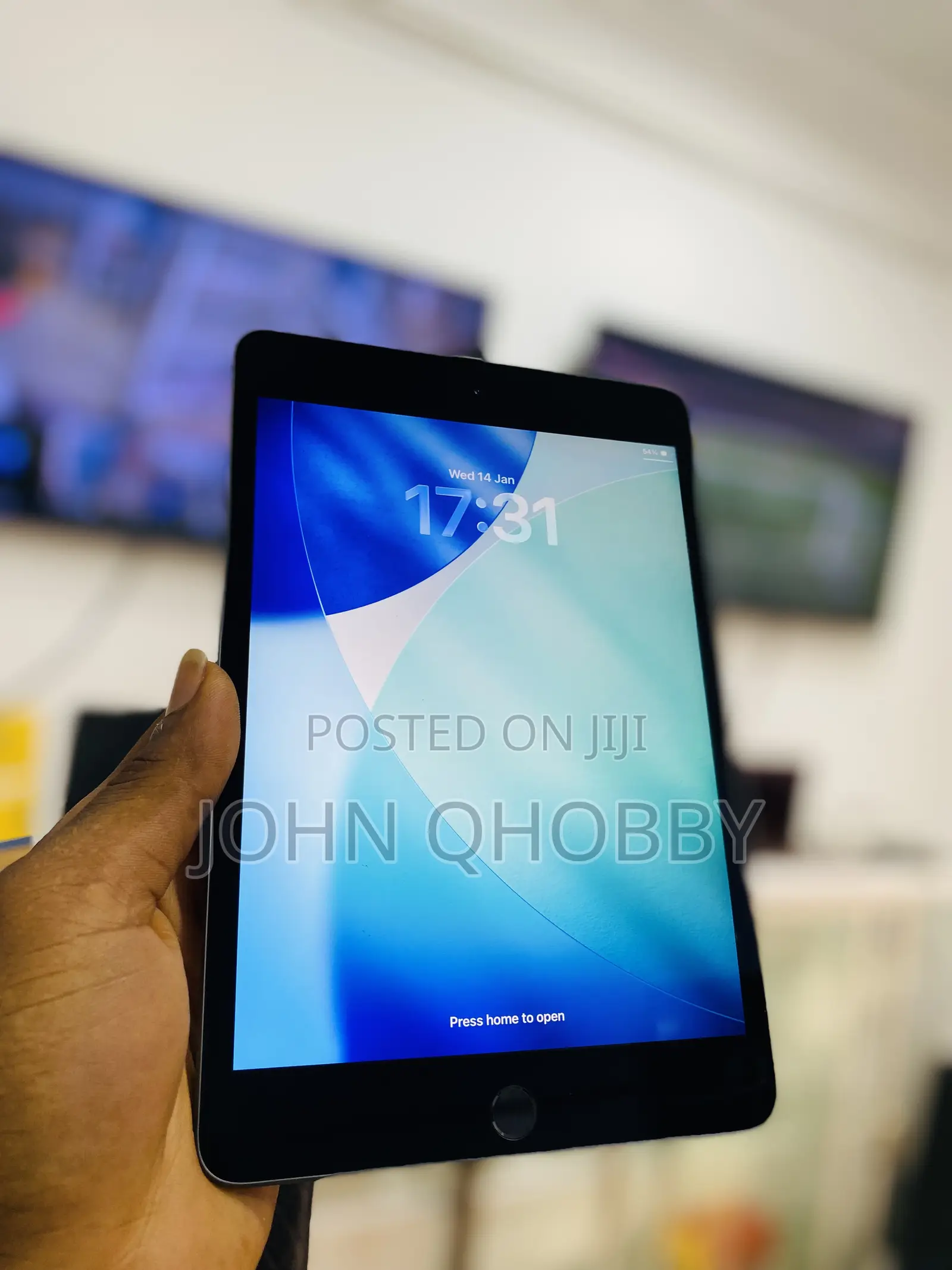 Apple iPad mini 5 64 GB Gray in Lapaz - Tablets, John Qhobby | Jiji.com.gh