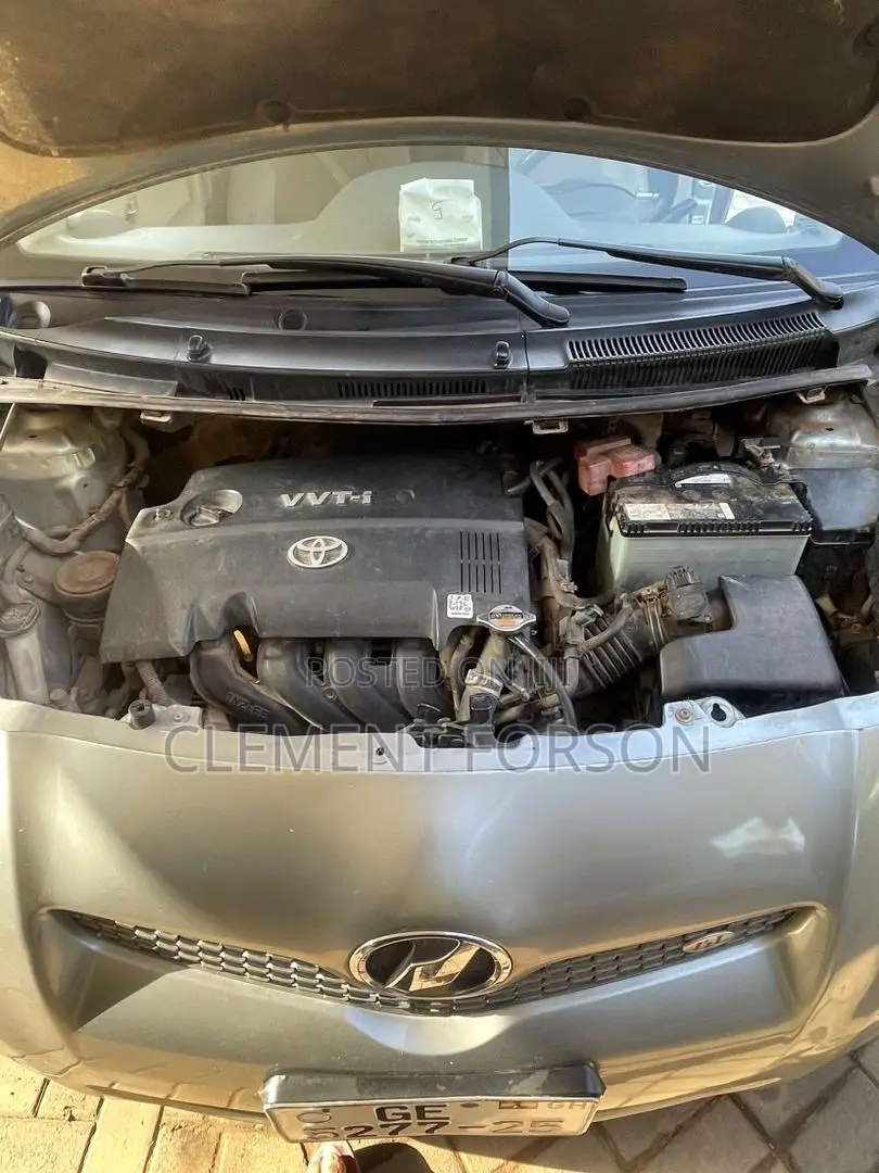 Toyota Vitz 2010 Silver in Accra Metropolitan - Cars, Alx Security ...