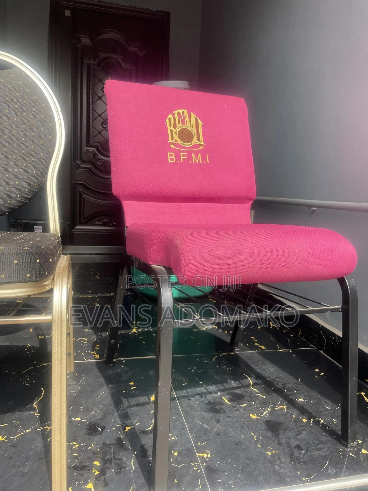 Chairs For Churches And Auditoriums,Customize Church Names On It in ...