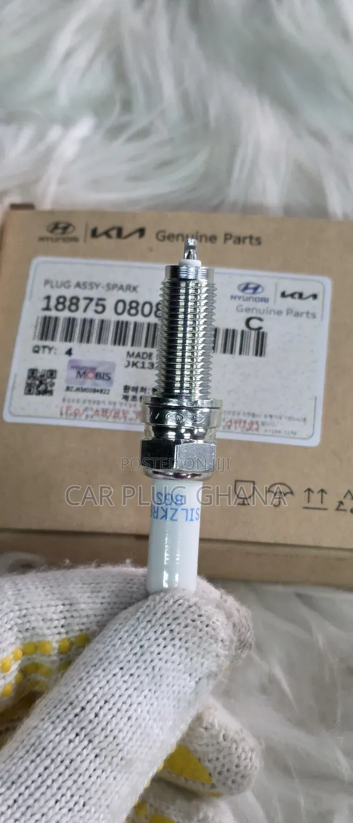 Original Hyundai NGK 14/16 Long Silzkr8j8gs in Abossey Okai - Vehicle ...