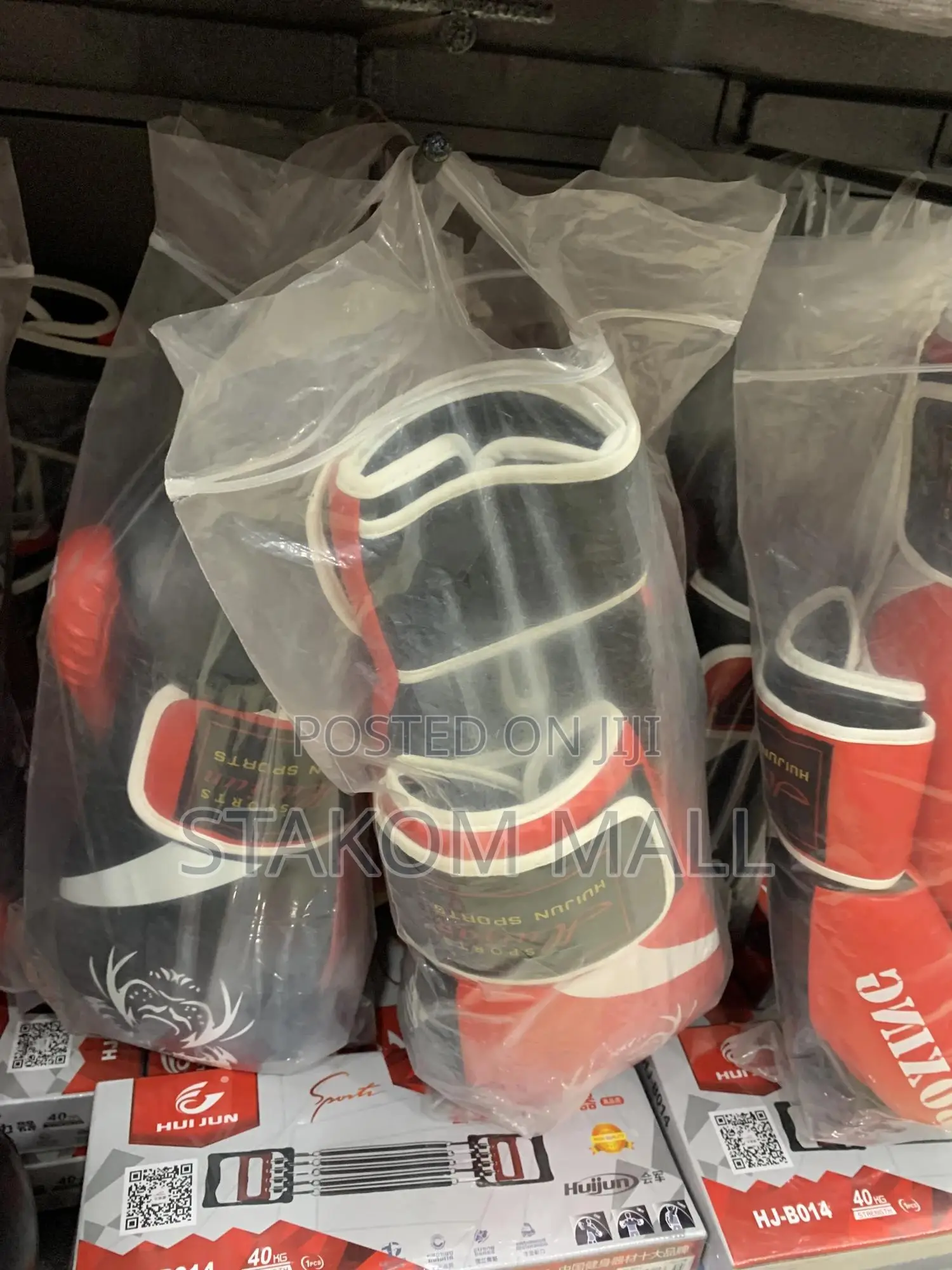 Boxing Gloves Hj - G123 in Accra Metropolitan - Sports Equipment ...