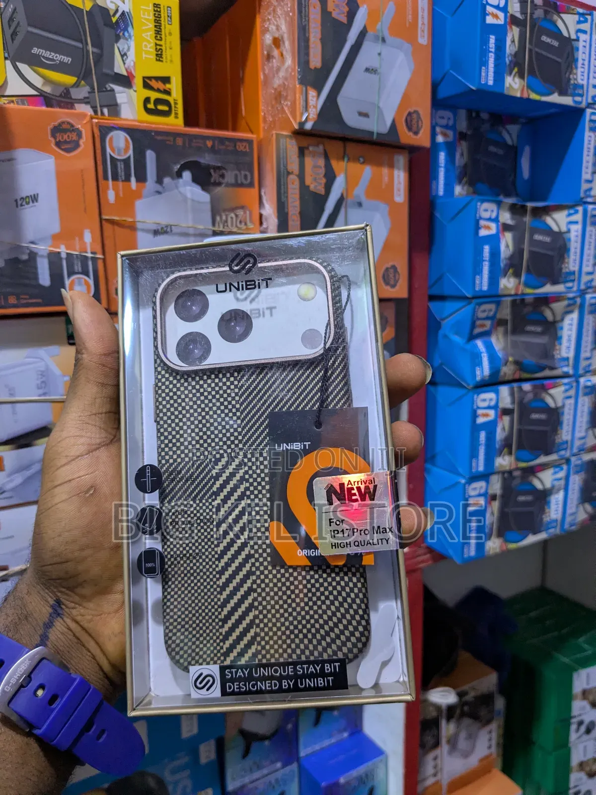 iPhone 17pro Max Case in Circle - Accessories for Phones & Tablets, Big ...