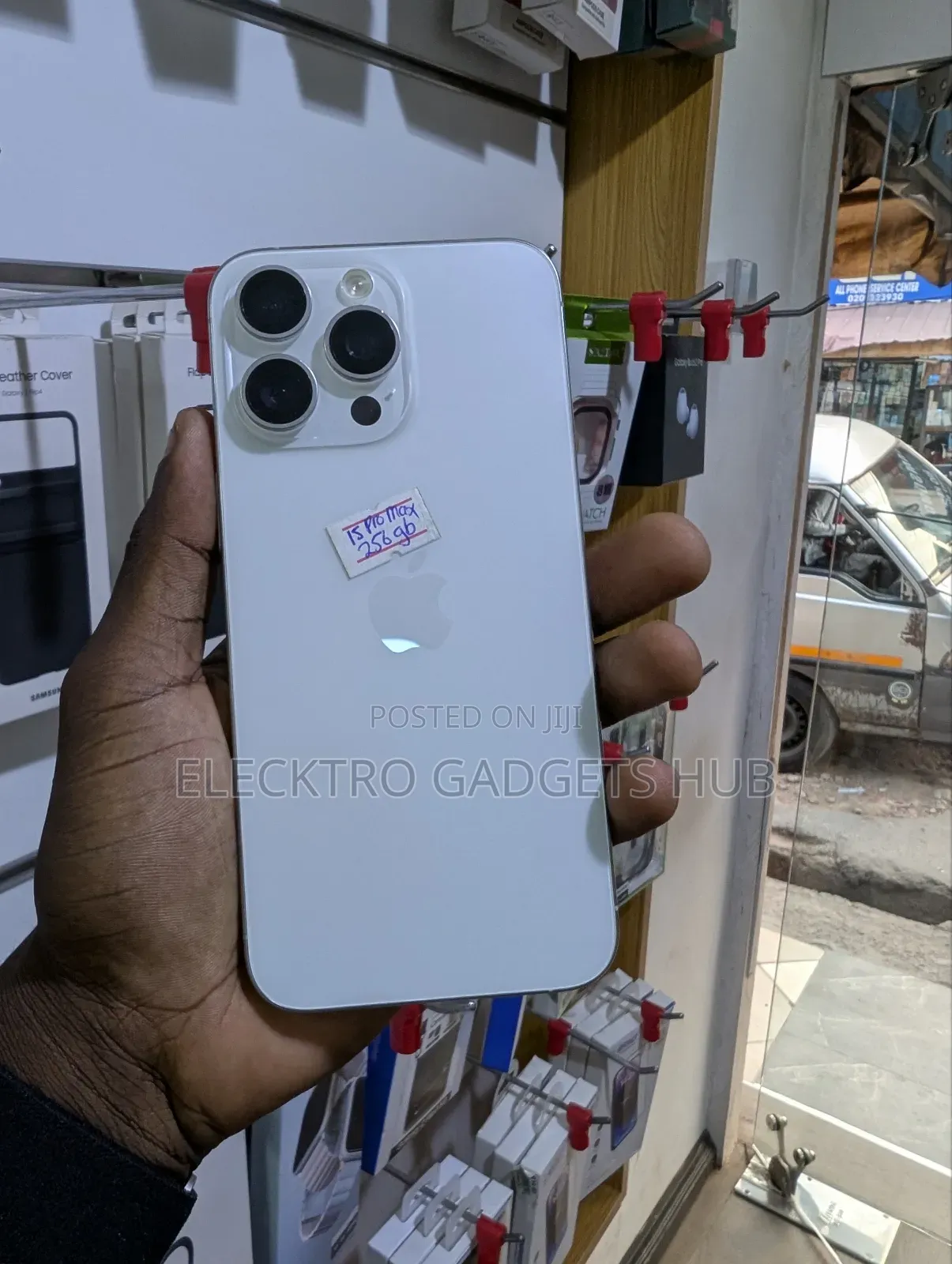 Apple iPhone 15 Pro Max 256 GB White in Weija - Mobile Phones, Elecktro ...