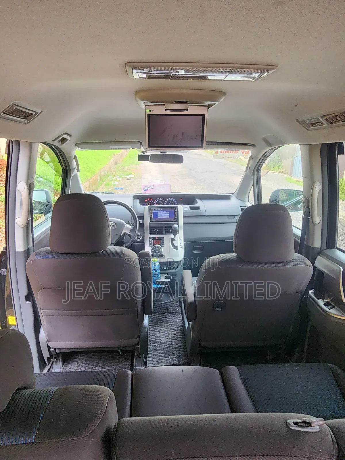 Toyota Voxy 2010 Black in Kumasi Metropolitan - Cars, James Egyarkoh ...