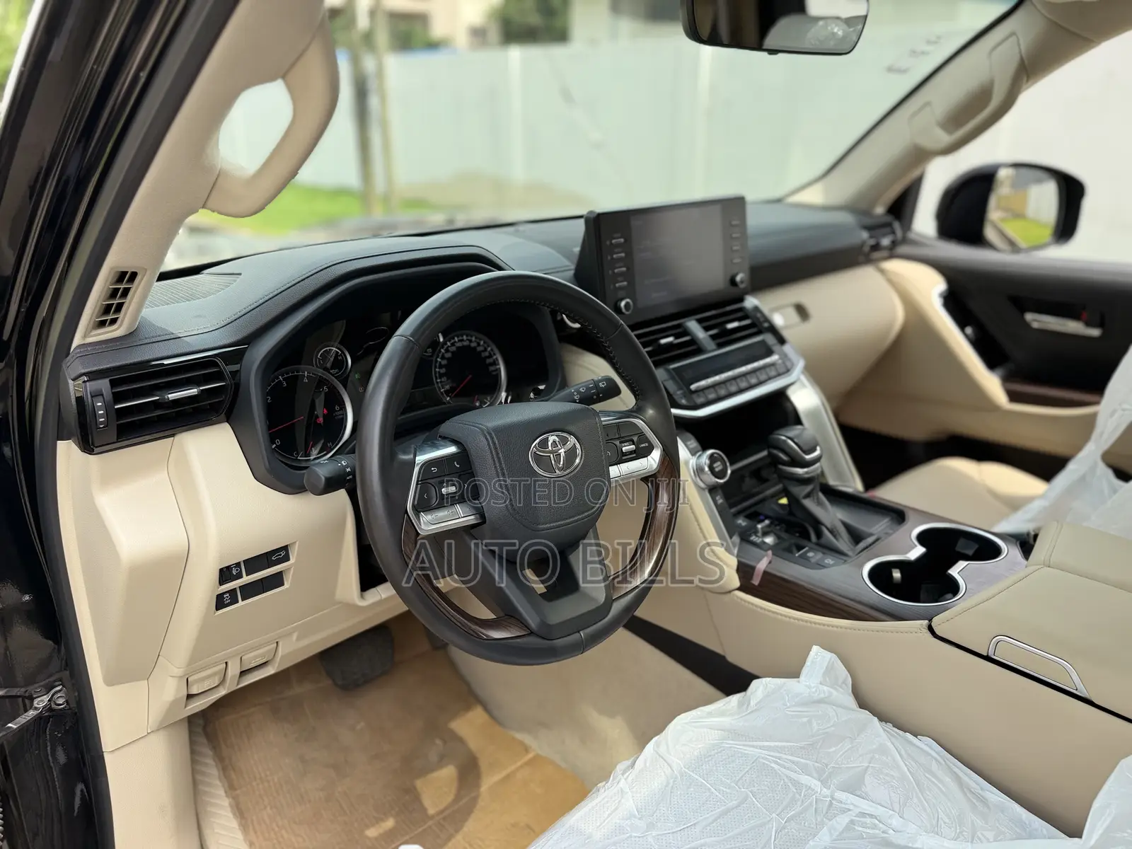 New Toyota Land Cruiser LC300 2024 Black in Roman Ridge - Cars, Billy ...