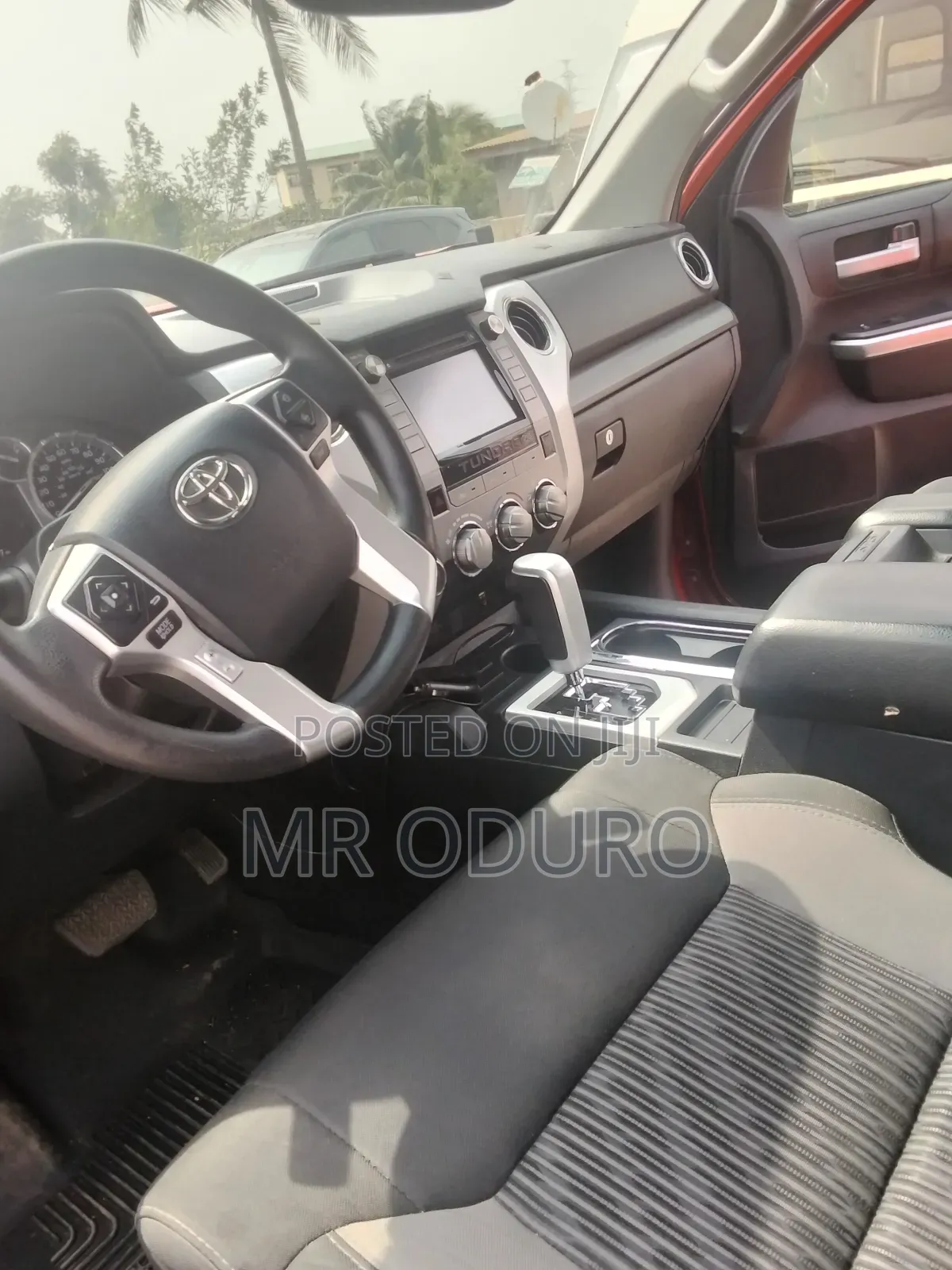 Toyota Tundra 1794 5.7L V8 4x4 CrewMax 5.6 ft. box 145.7 in. WB 2017 in ...