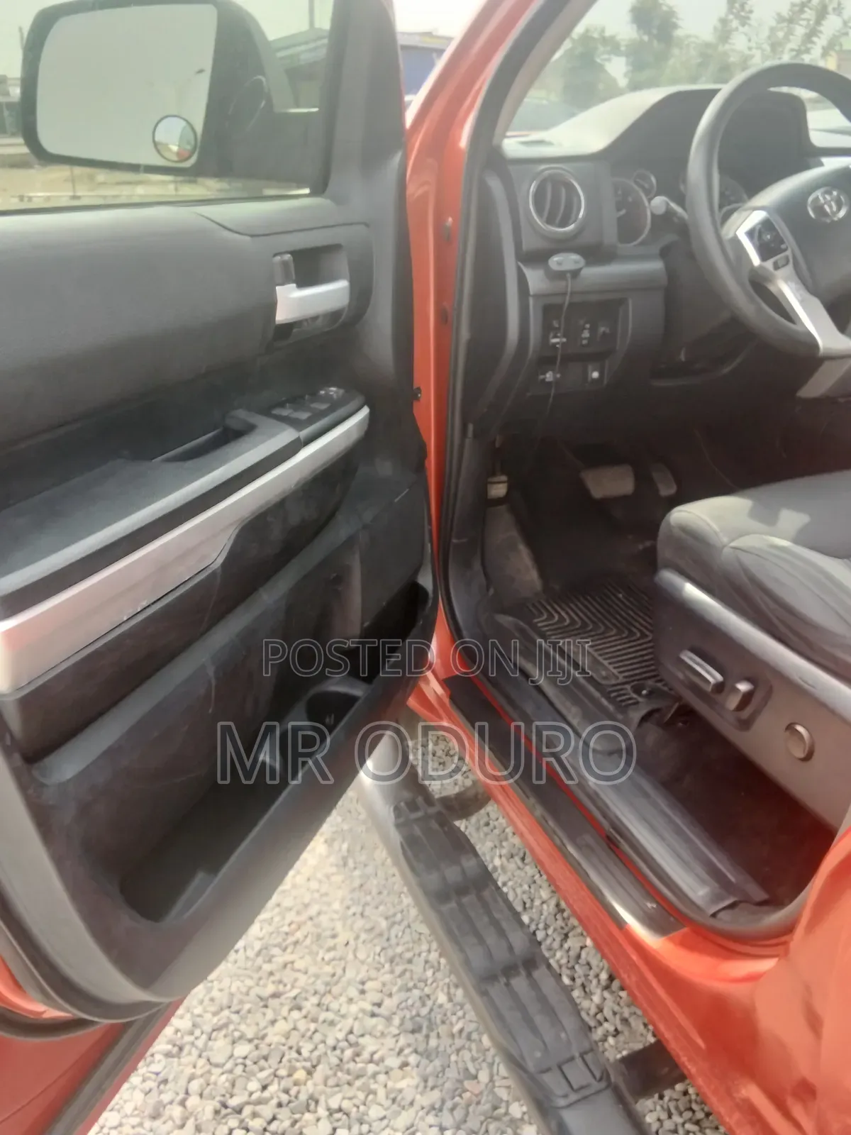 Toyota Tundra 1794 5.7L V8 4x4 CrewMax 5.6 ft. box 145.7 in. WB 2017 in ...